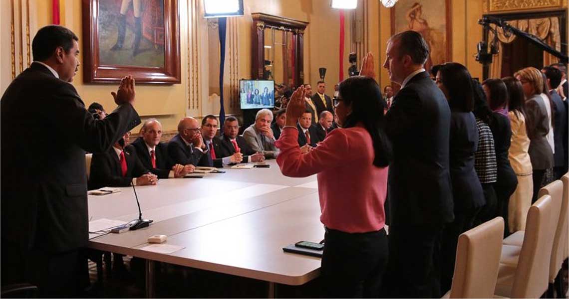 Maduro juramentó a los 12 nuevos ministros que conforman su Gabinete ...